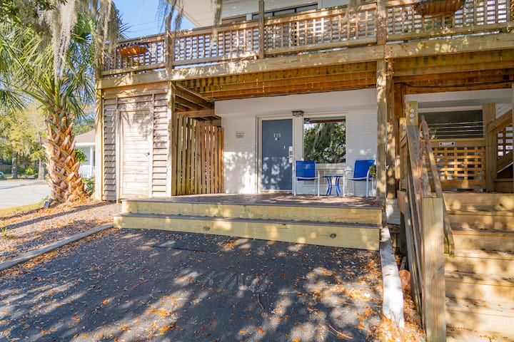 Tranquil Studio: Pool, Marina Views! - Wrightsville Beach, NC