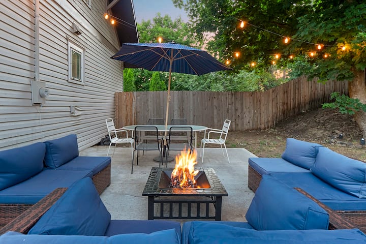 Historic 5br Home | Downtown • Fire Pit • Foosball - Spokane, WA
