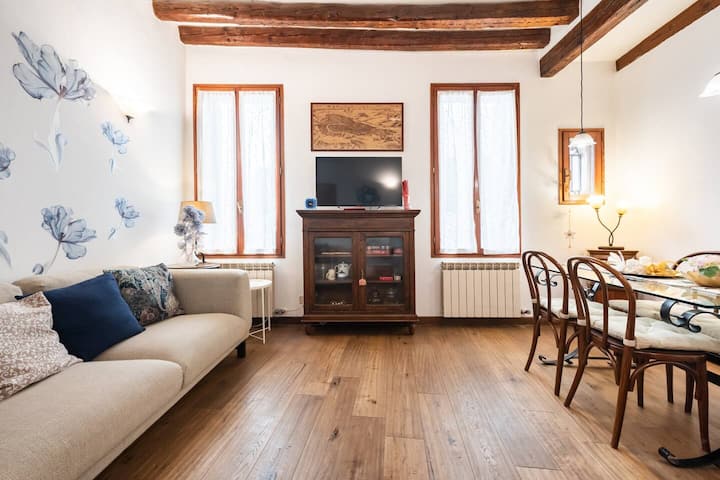 Ca' Della Madoneta - Vista Canale - Venecia