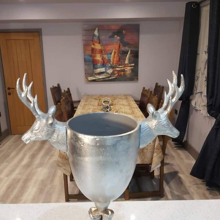 Jersey Cottage - Charming Coastal Getaway - Isle of Wight