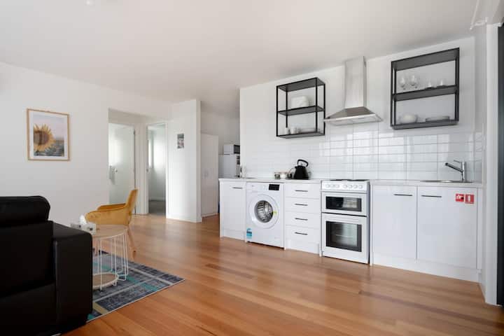 Self Contained Unit: 10 Minutes From The Cbd - Launceston