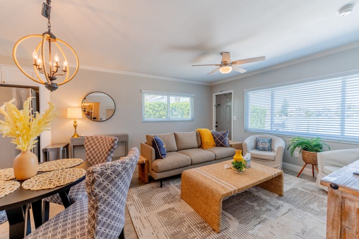 Waterfront | Fishing Dock | Beach Access | Suite 1 - Indian Rocks Beach, FL