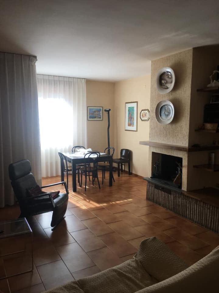 Ospitaci - Viale Ancona - Foligno