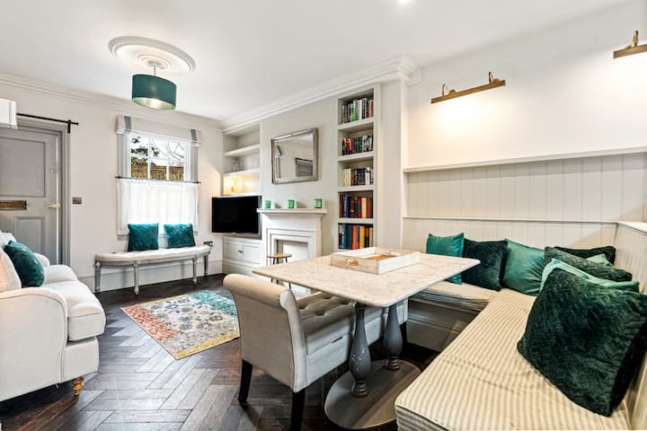 The Emerald - Central Henley, 2 Bedroom House - Berkshire
