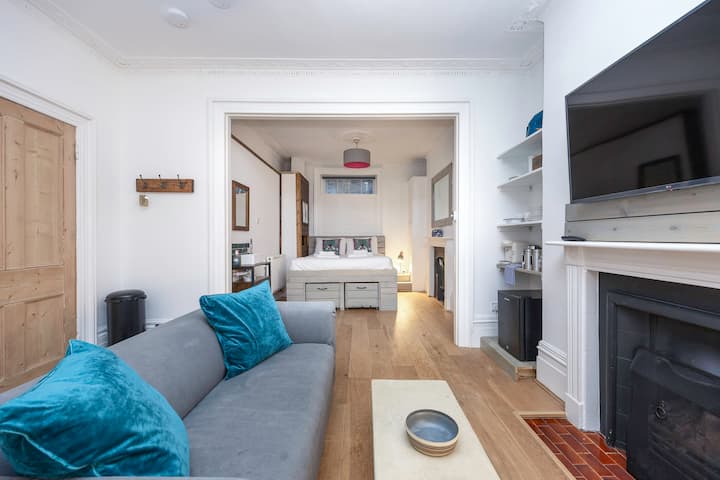 Host & Stay | Grafton Driftwood - Brighton
