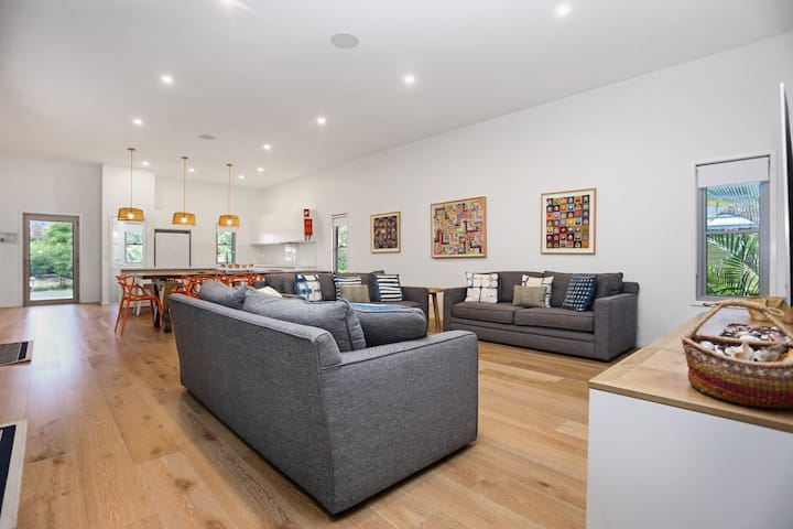 Russell Street Retreat - Port Stephens