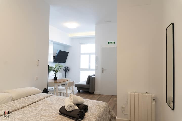 Plaza Castilla 2 Apartment2 - Madrid