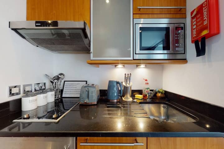 Lovely Studio Apartment In South Kensington - London