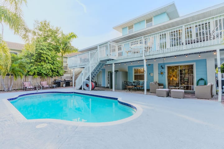 100' From The Beach, Elegant 3br Beach Retreat - Siesta Key, FL