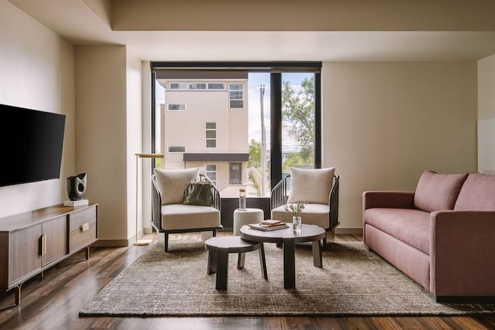 Sonder At Skyline | Accessible 1br Apartment - Denver, CO