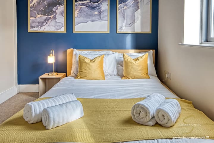 Stylish 4br Home | City Centre | Sleep 8 | Parking - Birmingham