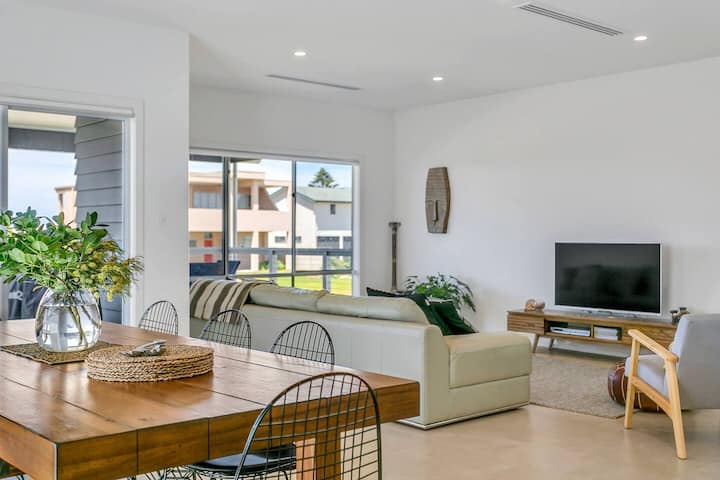 52 Morrison Ave - Luxury - Wi-fi - Middleton