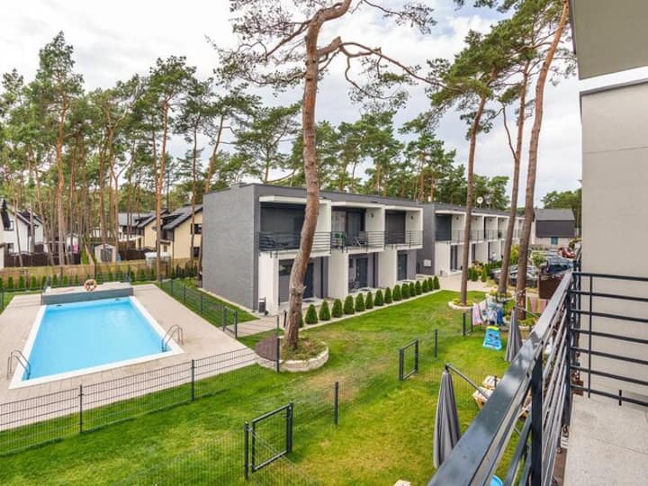 Maison De Vacances De 2 éTages Avec Piscine - Pobierowo