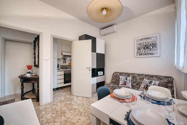 Modern Apartment Sant'orsola By Wonderful Italy - Bologna