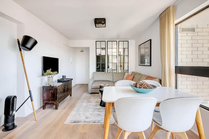 Mini Manhattan: Potts Point Harbourview Retreat - Bondi Beach