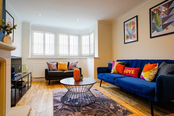 *Spacious House In Southampton- Free Parking* - Southampton