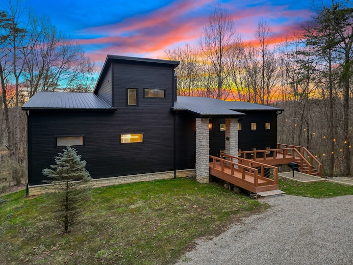 The Fairchild Haus | 30 Acre Lot - Hocking Hills State Park, OH