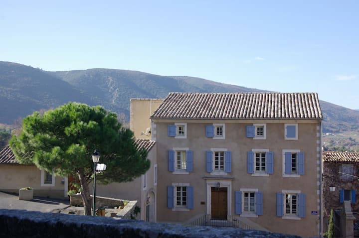 Appartement Au Coeur Du Village De Bonnieux Le - Bonnieux