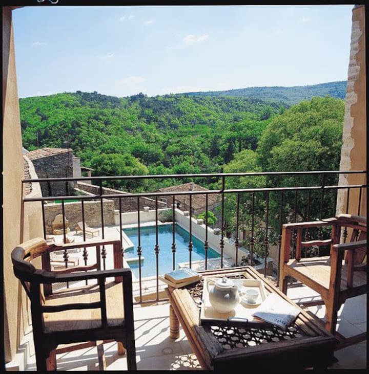 Appartement Au Coeur Du Village De Bonnieux Le - Forêt des cèdres du Luberon