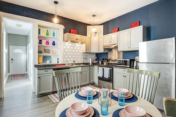 Pet-friendly Indianapolis Retreat Near City Center - Indianapolis, IN