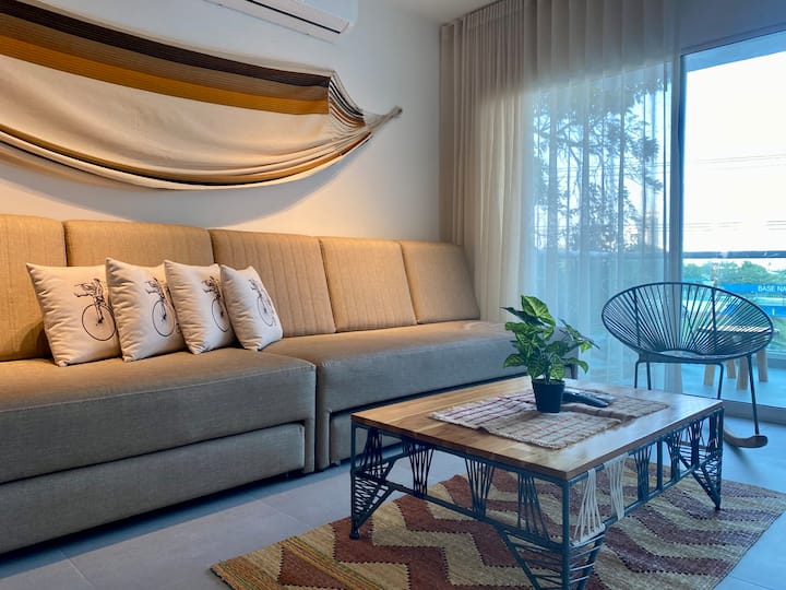 W*| Chic 2br W/ Balcony  N Ac In Bocagrande - Cartagena, Colombia