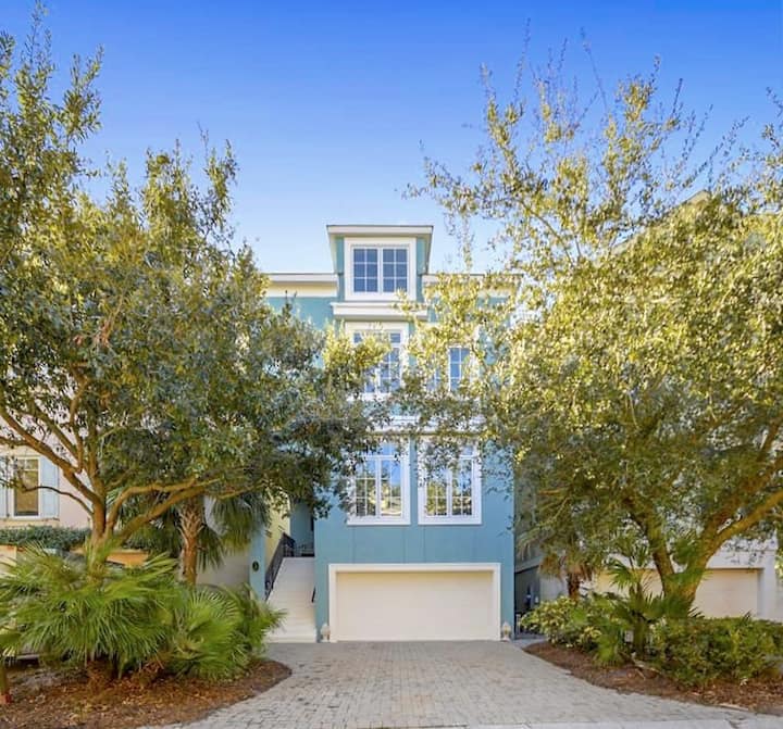 27 Corine Lane, Pool, Beach Shuttle*, Free Golf - Hilton Head Island, SC