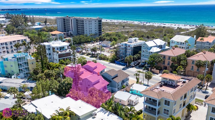 Beach Rd, 300ft To Beach Access & 500ft To Village - Sarasota, FL