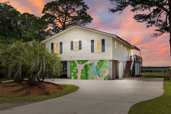 Folly Beach Home With Water Views + Bikes! - Folly Beach, SC
