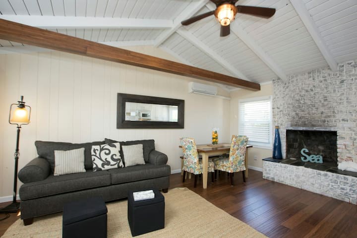 One Bedroom Oceanside Bungalow - Walk To Town - Montauk, NY