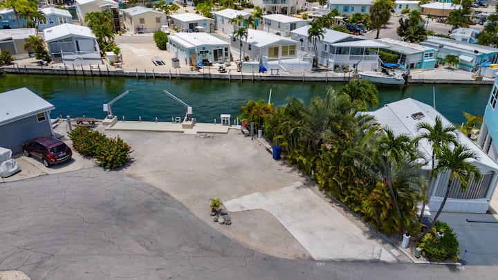 Canal Front Rv Lot 447 Venture Out, (69'x35'x83') - Big Pine Key, FL