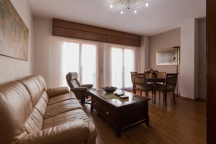 Gracia Suites Pleno Centro Con Parking Gratis - Granada