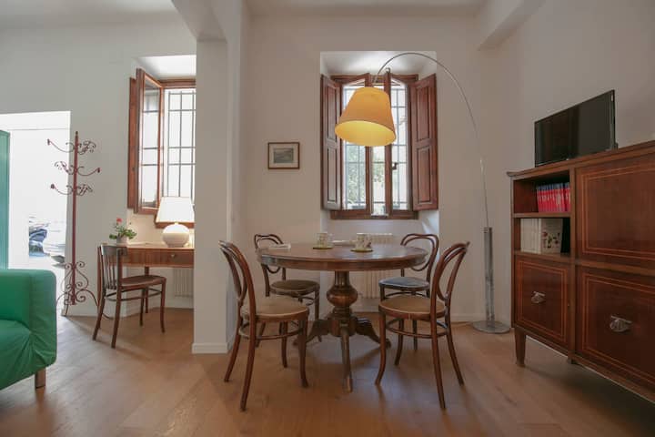 Yid Vintage Accogliente 2 Bedrooms - Florence