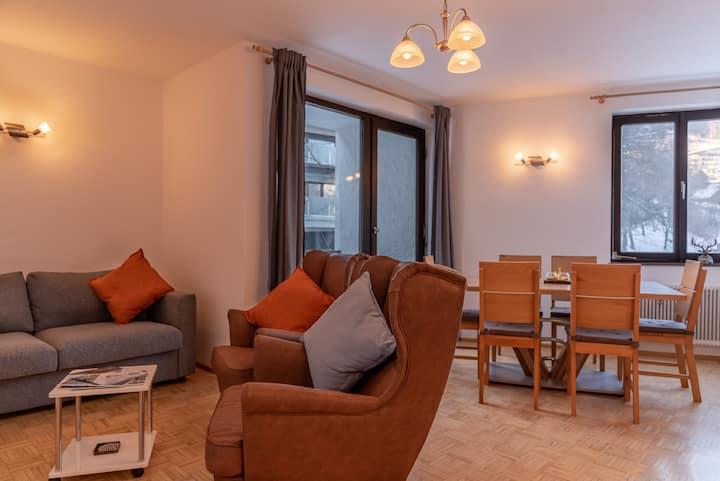 Apartment Six T Nine, Balcony, Near Ski Lift - Zell am See