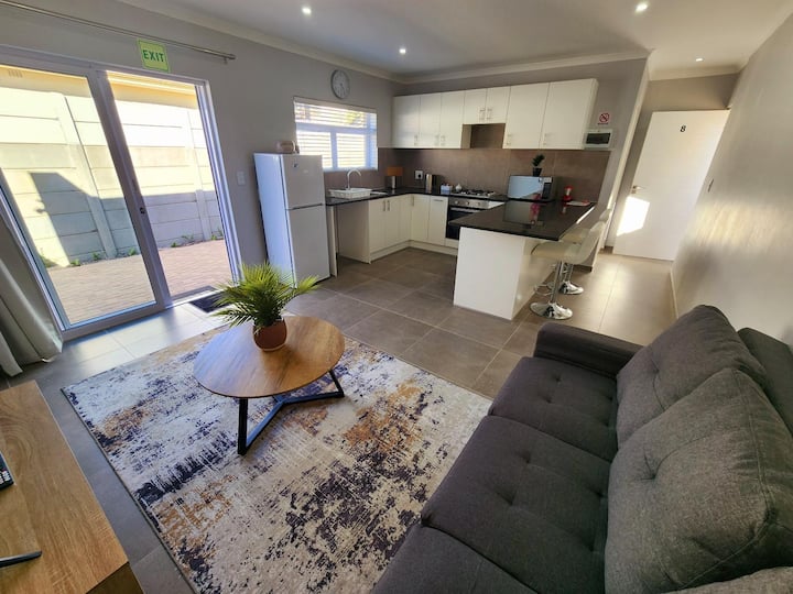 One Bedroom Apartment (Pet Friendly) - Western Cape