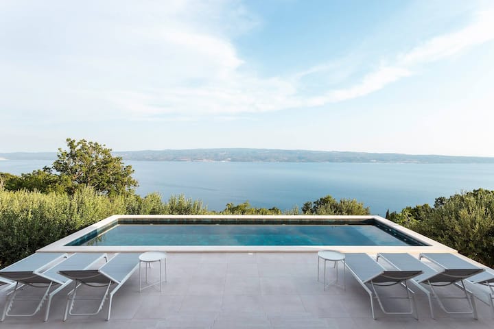Luxury Villa Ovation Heated Pool Sea View - Omiš