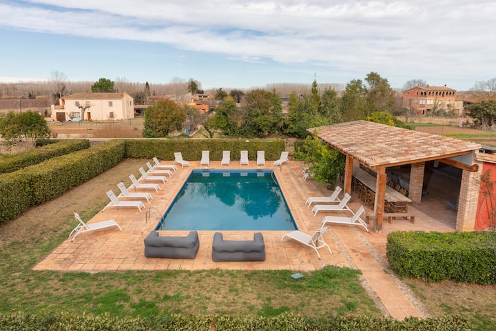 Flateli. Casa Indiana - Banyoles