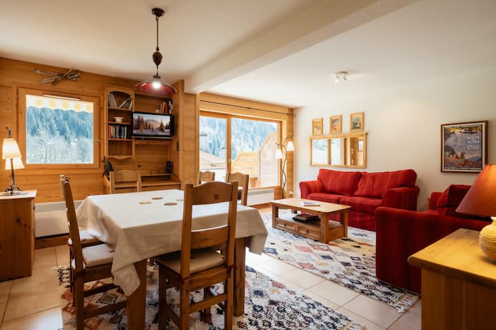 3*, 6 Voyageurs, Terrasse - La Clusaz