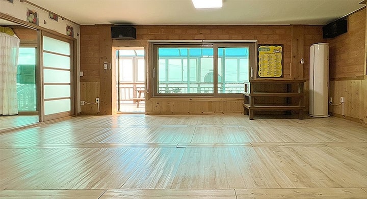 백수해안도로에 위치한 깔끔하고 아늑한 객실 - Incheon