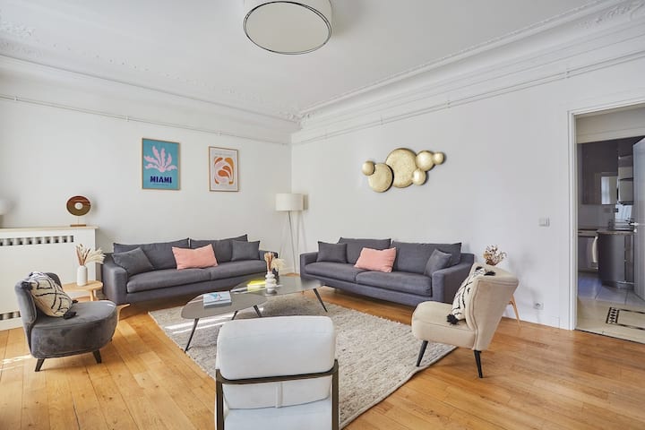 Superbe Appartement Centre De Paris/montmartre - Paris