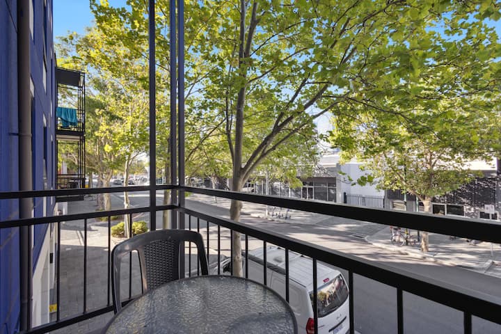 2bdr 1bth 1prk - Northbridge Magic! - Perth