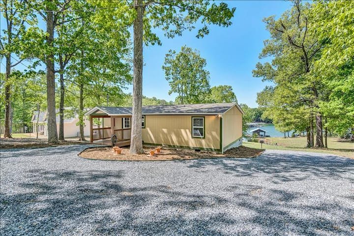 Super Fun Exciting Times - Lakefront Home W/golf - Leesville Lake, Gretna
