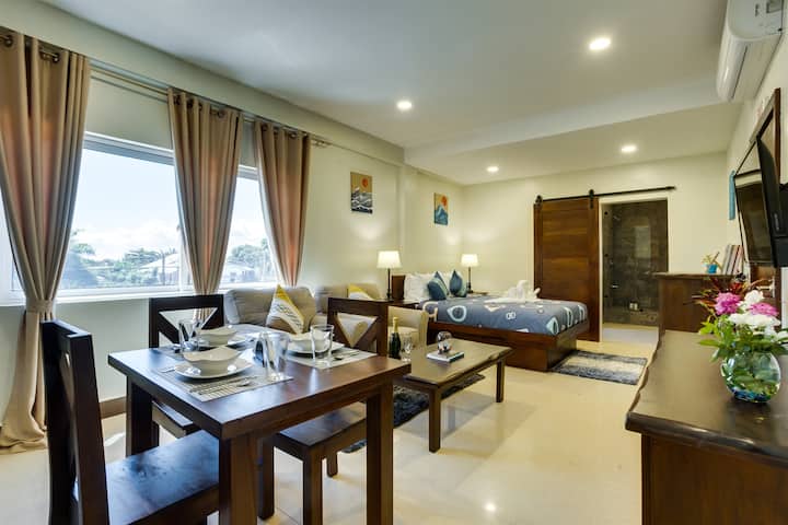 Stylish Studio With Ocean Access (F7) - Placencia