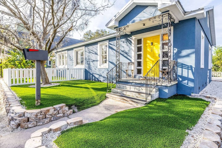 Cottage, Walk To Attractions, $300 In Free Tickets - St. Augustine, FL