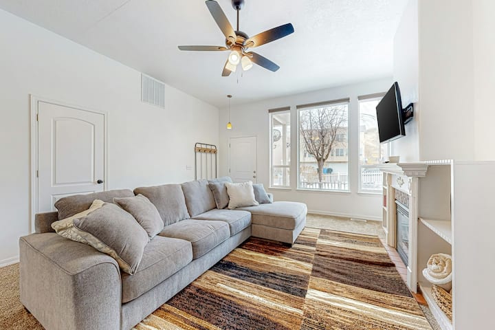 3br Mountain View Home With Patio & Streaming - Pocatello, ID
