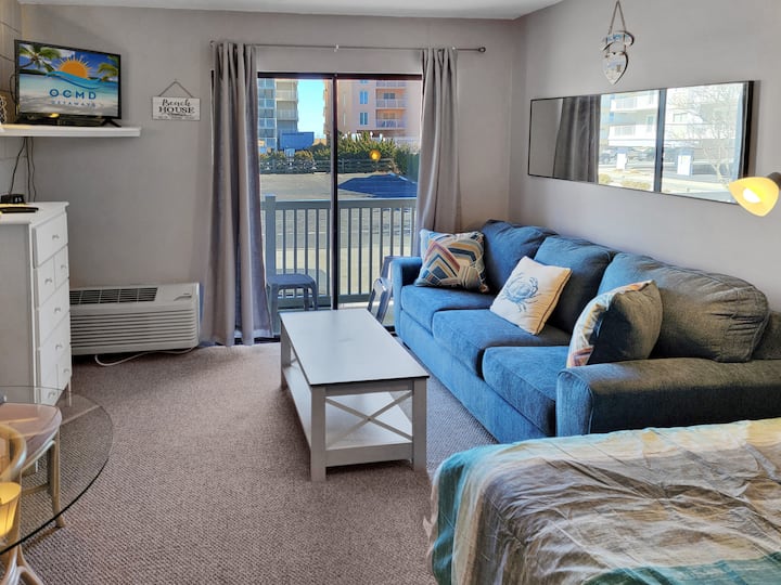 Ocean Block Condo! Marshall Inn #210 - Ocean City, MD