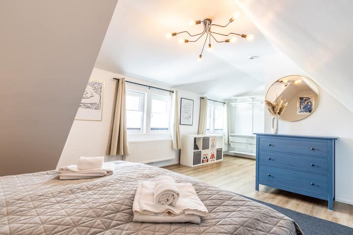 To Complete - Valwig