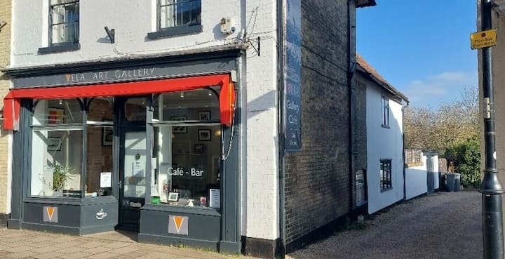 Vela Art Gallery - Holiday Apartment - Saxmundham