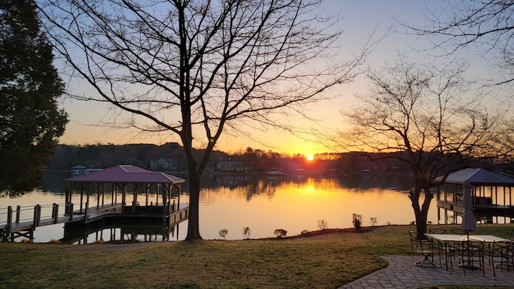 Sunrise Cabin On Lake Norman - Lake Norman, NC
