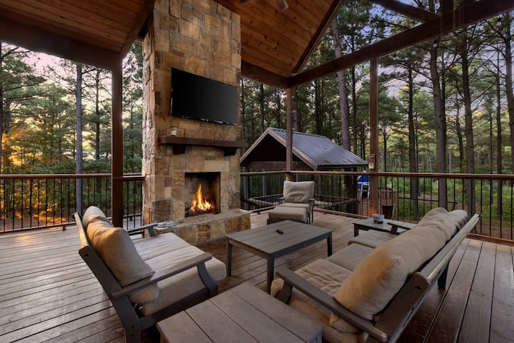 Salty Dog Lodge By The Cohost Company - Broken Bow, OK