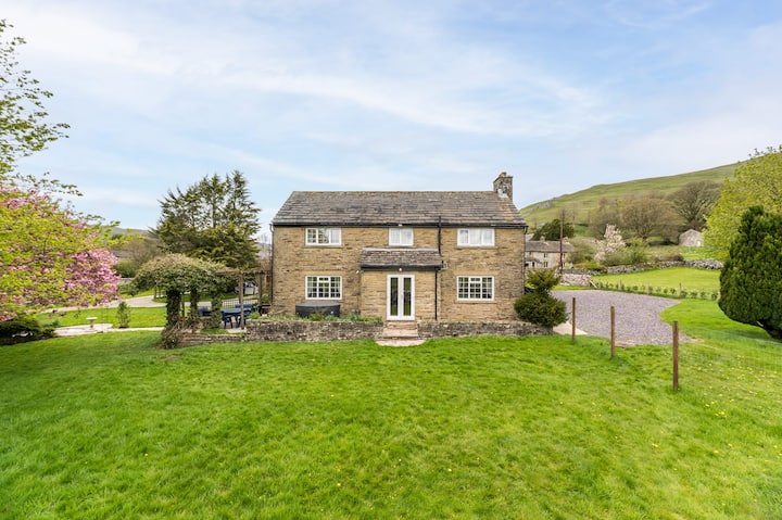4bd Malham Wellbeing Escape W Hot Tub Yoga Parking - Settle